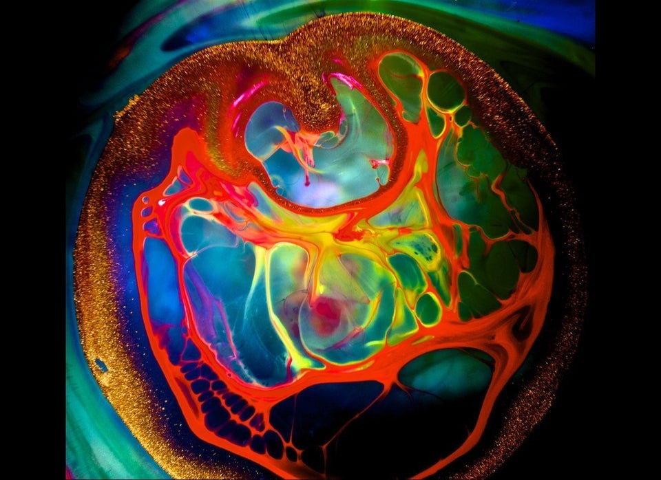Pery Burge, Artist, Creates Mesmerizing Psychedelic Photo Series ...