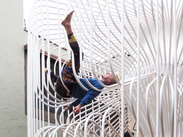 There's A Human-Sized Birdcage In Los Angeles | HuffPost