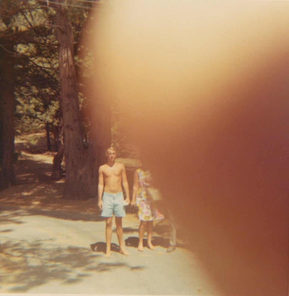 Photo Series Honors The Age Old Photographic Tradition Of Giant Fingers ...