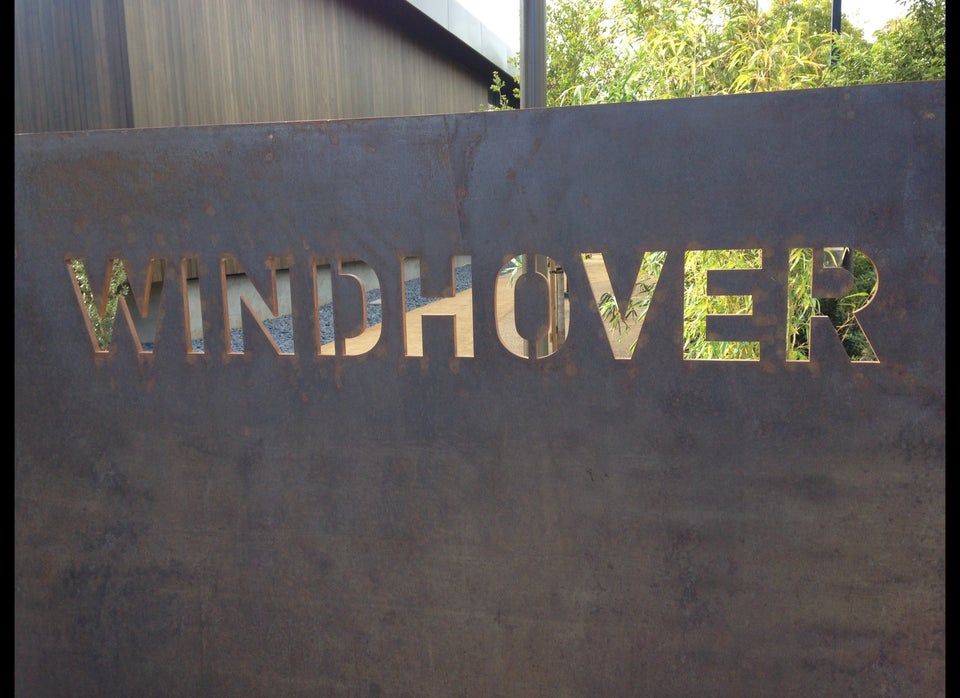 A Quiet Place: The Windhover Contemplative Center at Stanford ...