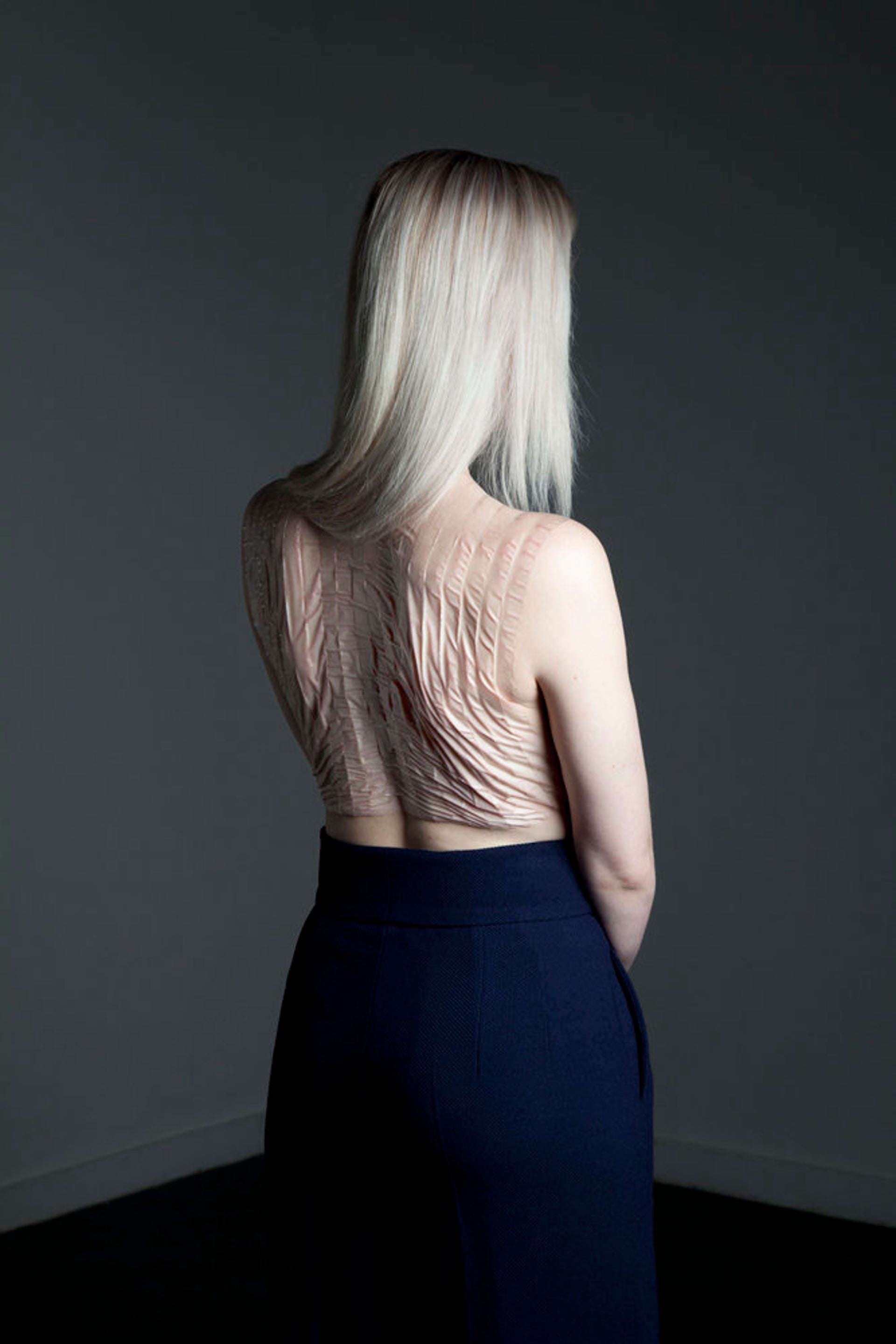 Dutch Artist Tests The Limits Of Human Skin In The Perfect Anti ...