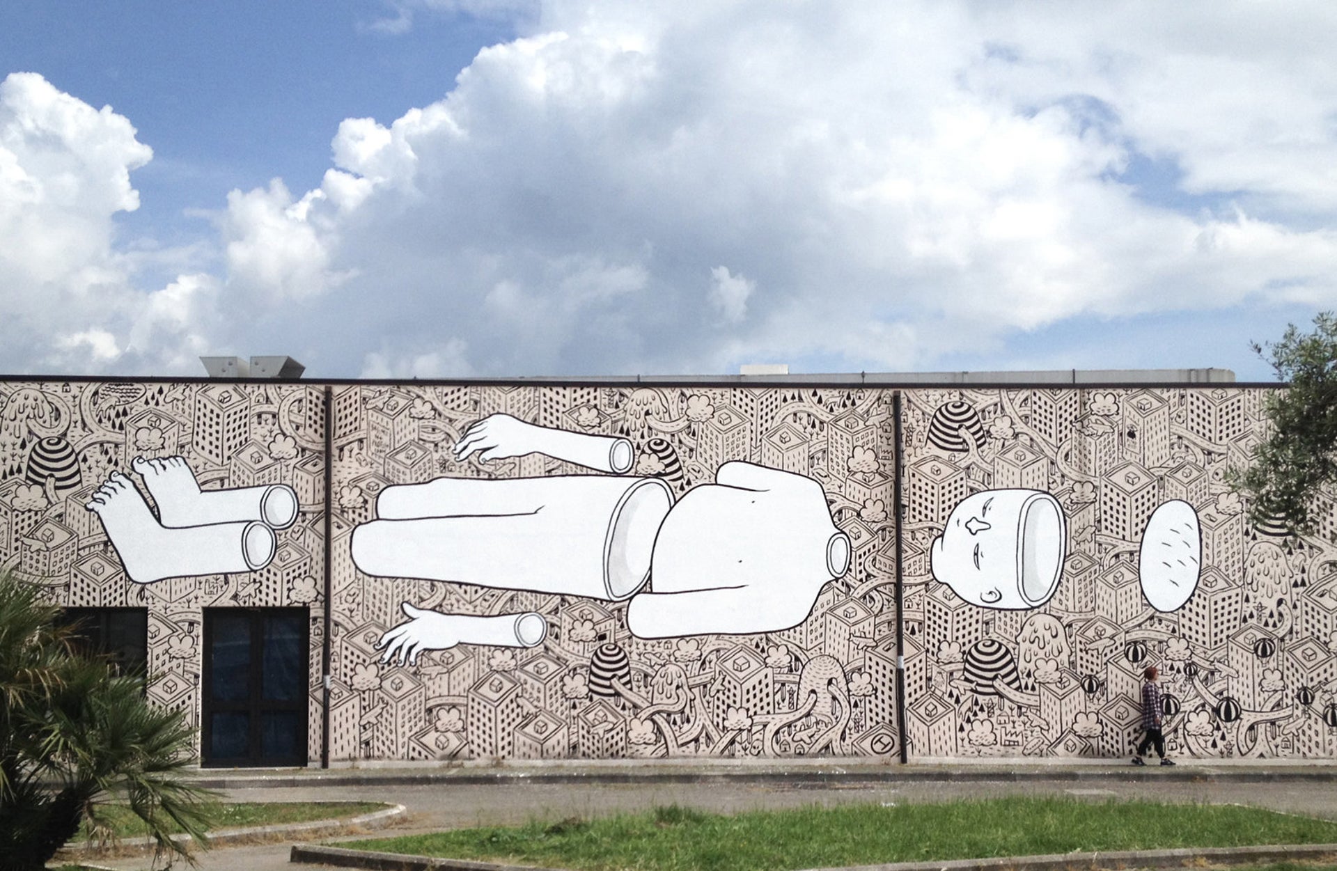Meet Millo, The Street Artist Who Paints Massive Monochromatic Murals ...