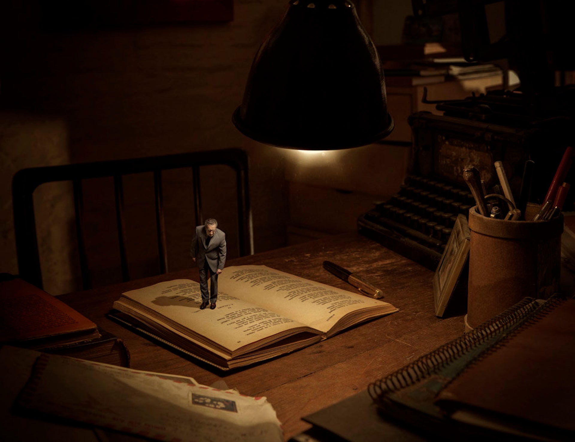 The Strange World Of Manuel Archain, An Artist Who Photographs His ...