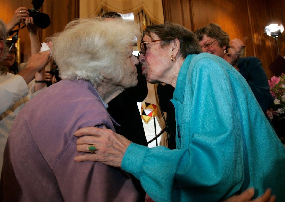 50 Photos That Defined The Past Decade | HuffPost Entertainment