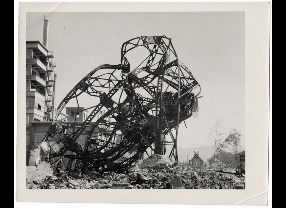 Hiroshima Photographs Attempt To Measure Damage (PHOTOS) | HuffPost ...