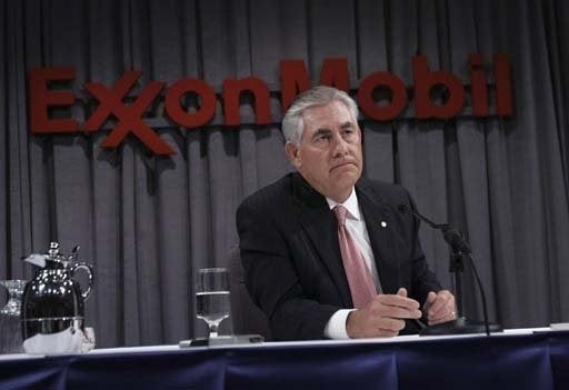 Exxon Chief Beats Back Challenge From Rockefellers | HuffPost Impact