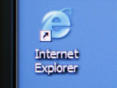 Internet Explorer Security Flaw Leaves Users Vulnerable To Crime ...