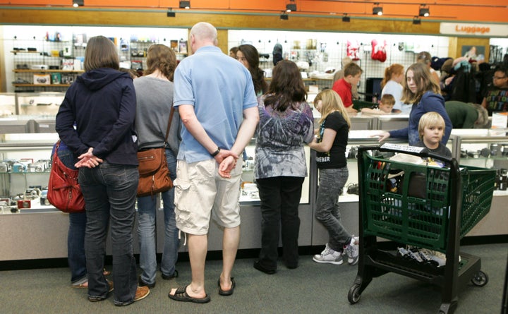 No Food, No Drinks, No Strollers, No Change: No Wonder US Retail is ...