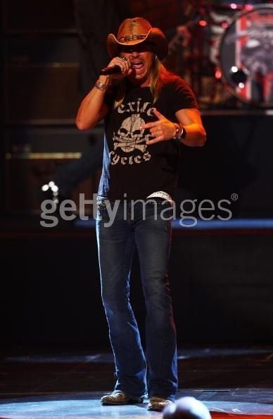 Bret Michaels Replacing Simon Cowell On 'American Idol'? | HuffPost ...