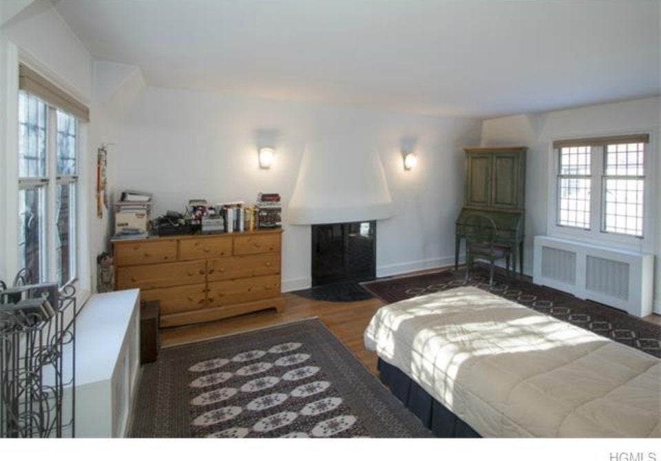 You Can Buy Robert Durst's Childhood Home | HuffPost Entertainment