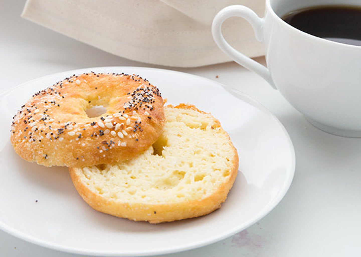 5 Keto Bread Recipes That'll Let You Eat Glorious Sandwiches | HuffPost ...