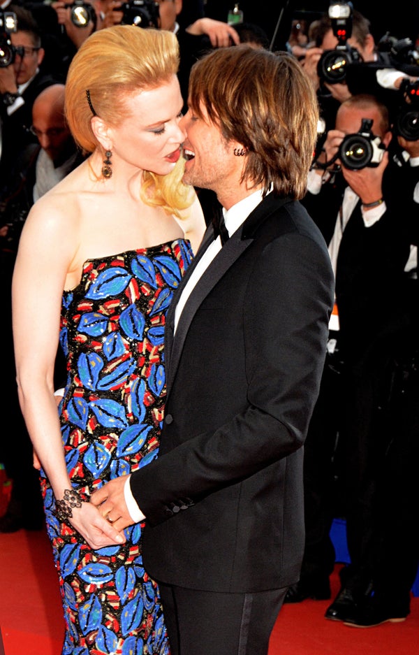 Awkward Celebrity Kisses That Will Get You Ready For Your Big New Year ...