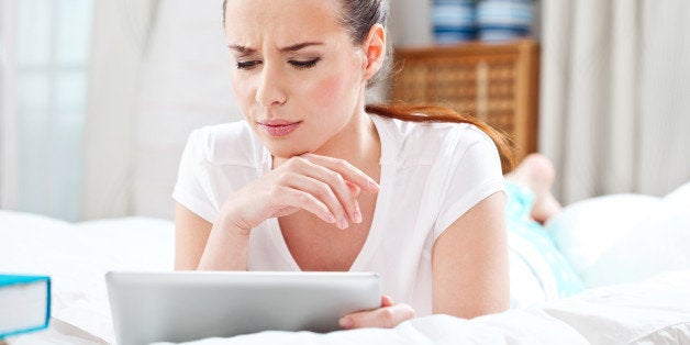 18 People You Should Defriend From Facebook in Your 20s | HuffPost Women