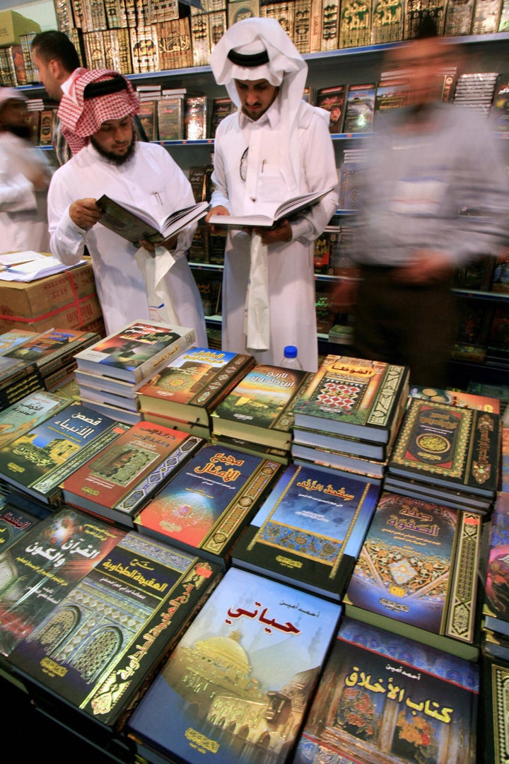 Arabic Novels In Translation Give Readers A Close Look Into Arab Lives ...