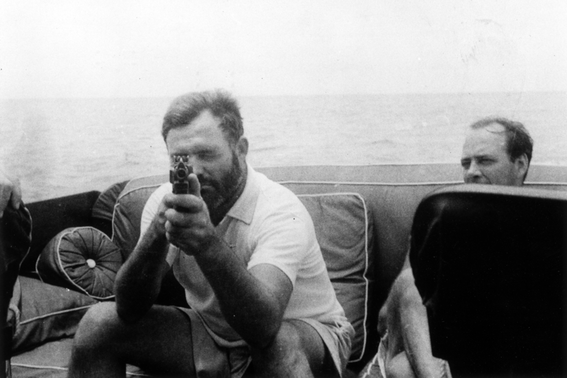 15 Photos Of Ernest Hemingway Being The Ultimate Alpha Male | HuffPost ...