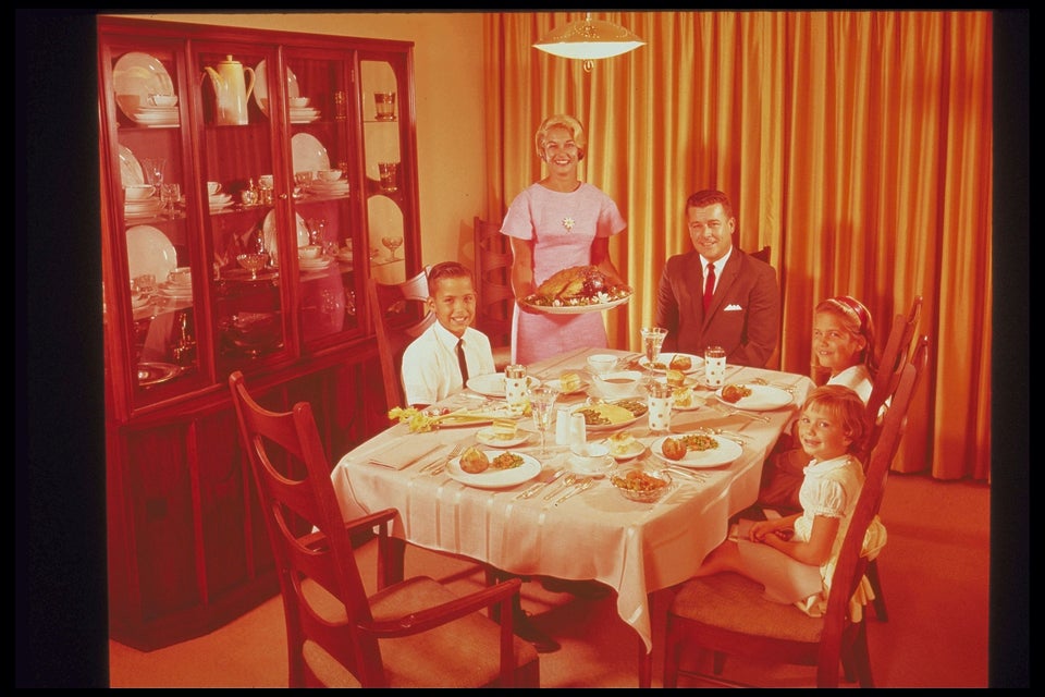 These Vintage Photos Will Transport You To Thanksgivings Past ...