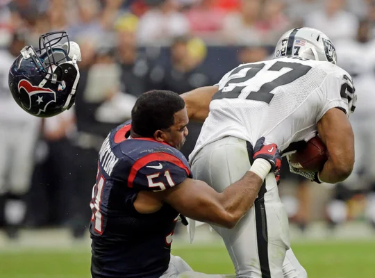 Lesean Mccoy Redskins Banner Stealing