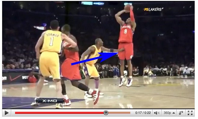 Kobe Bryant Uses Testicle Punch Defense (VIDEO) | HuffPost Sports