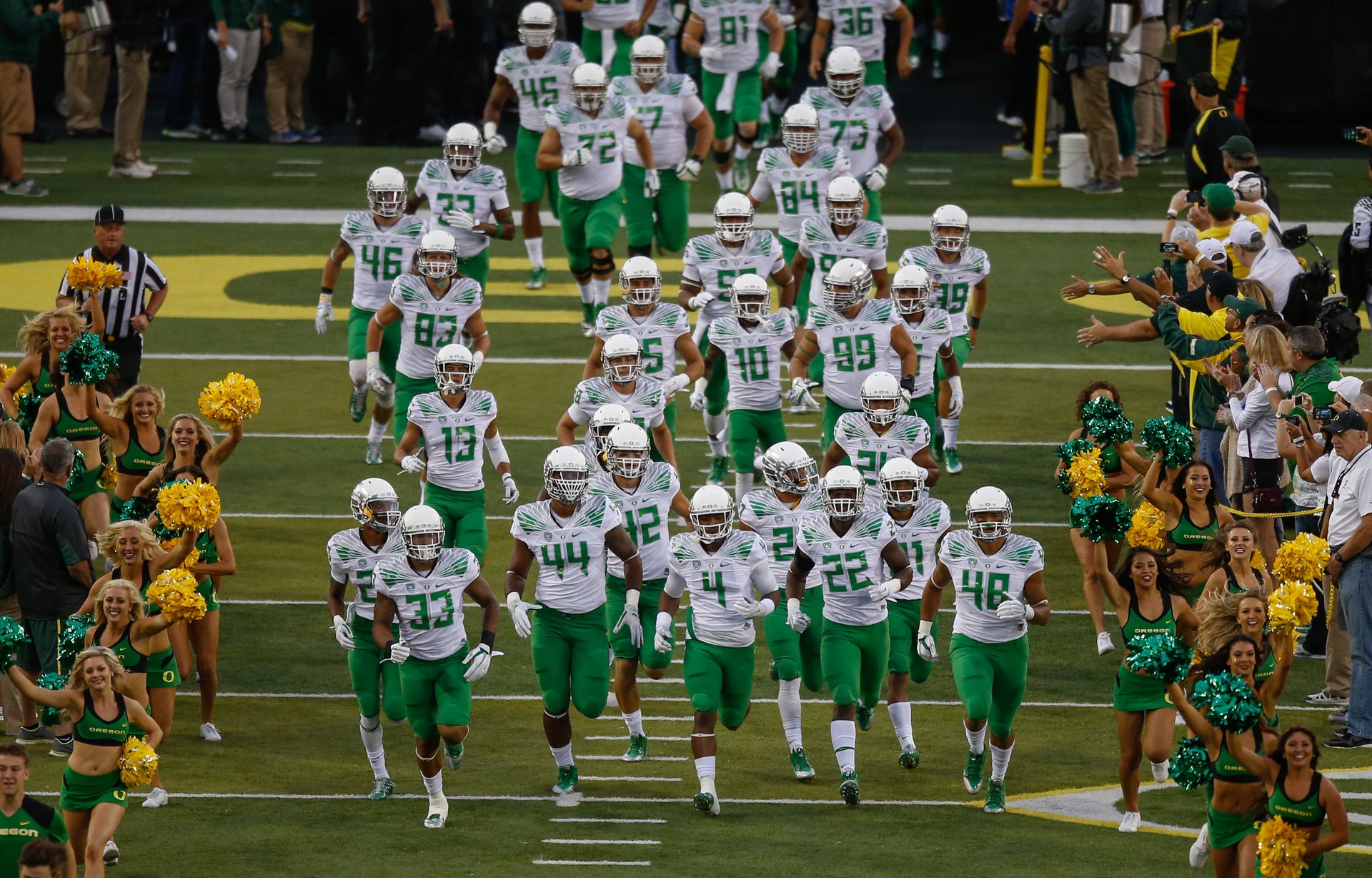 50 Oregon Football Uniforms That Changed The Way We See College ...