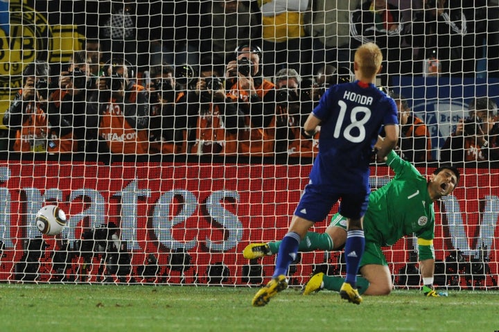 World Cup Penalty Kicks: The Science Behind Shootouts (VIDEO ...