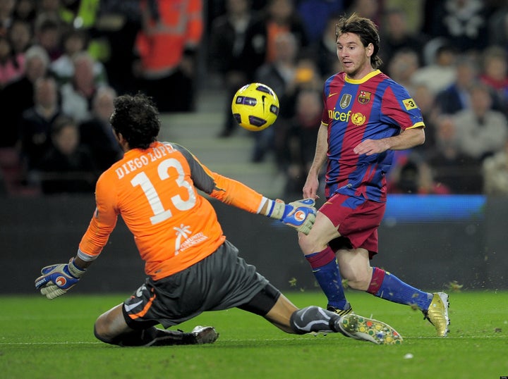 Lionel Messi Scores Amazing Goal In Barcelona's 3-1 Victory Over ...