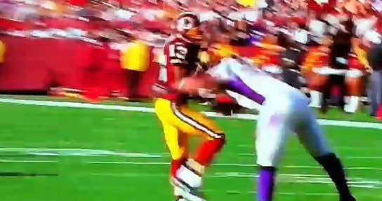Anthony Armstrong Crushed: Redskins Receiver Nailed By Minnesota's Chad ...