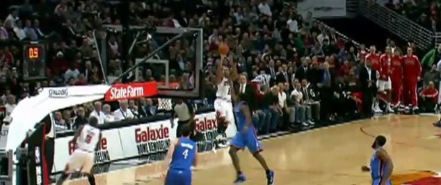 Derrick Rose Buzzer-Beater: Bulls Star Nails 3-Pointer From Long Range ...