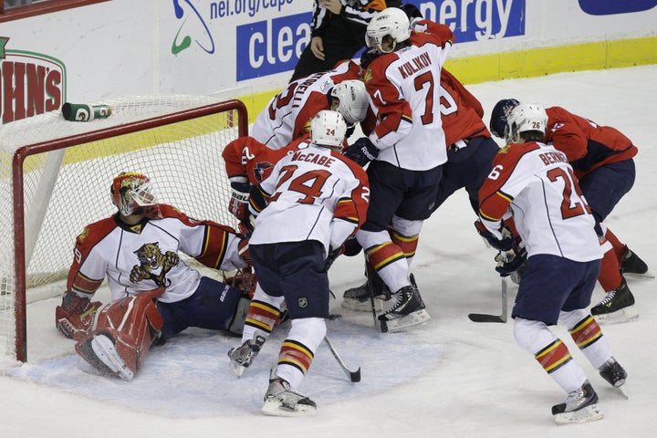 Craig Laughlin 'Shitty Hockey Goal': NHL Announcer Swears On Air (VIDEO ...