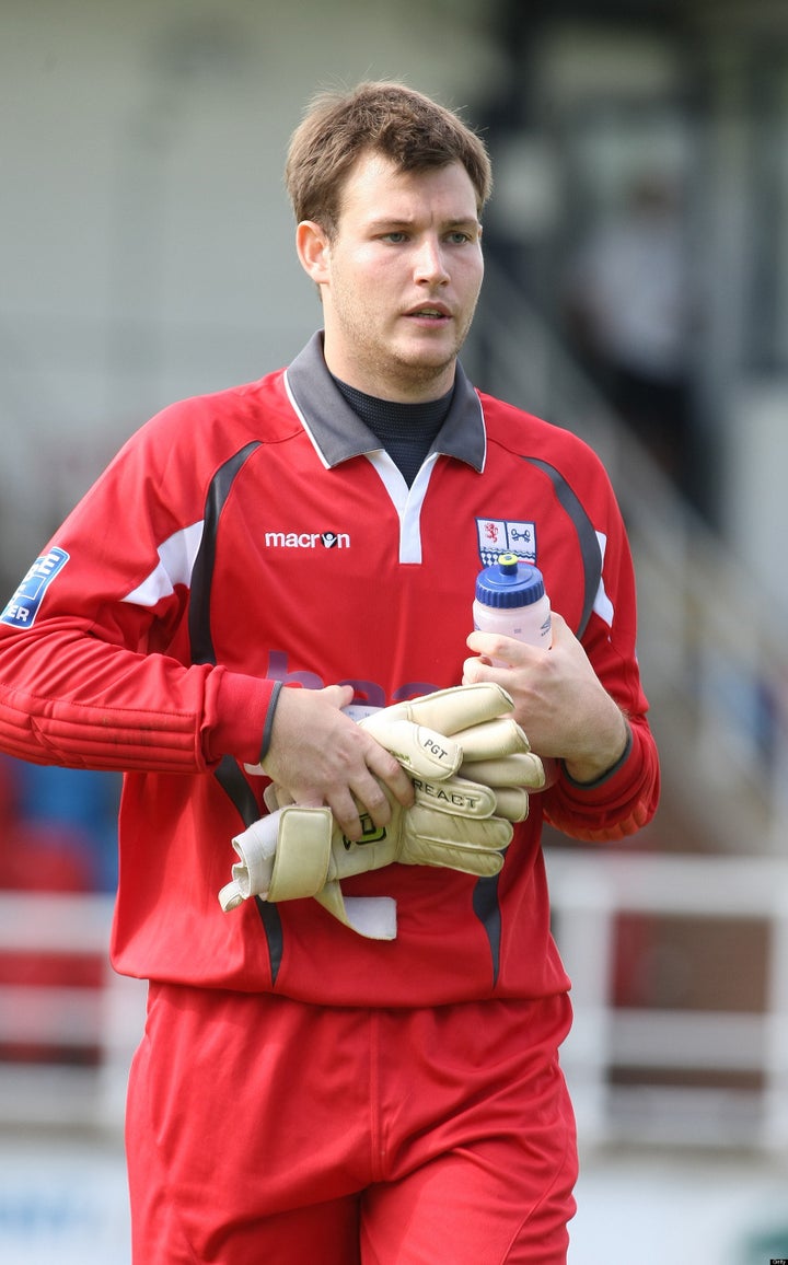 Dale Roberts Suicide: Soccer Player Hangs Himself After Fiancee's ...