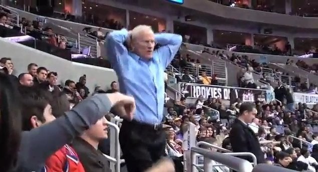Man Shows Off Dance Moves At Lakers-Wizards Game (VIDEO) | HuffPost Sports