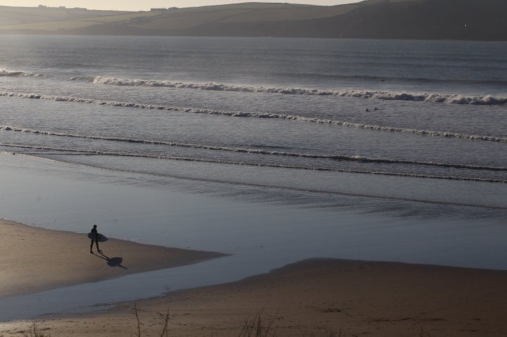 Sion Milosky Dies: Legendary Big-Wave Surfer Drowns At Mavericks Beach ...