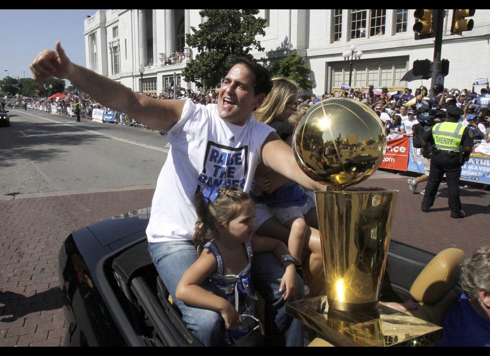 Mavericks Parade 2011: Dallas Celebrates 1st Title In Franchise History ...