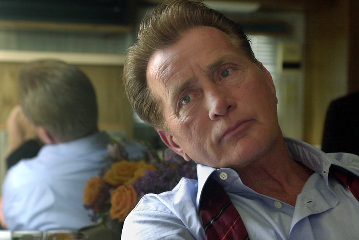 Bartlet For America 'Outliers' | HuffPost Latest News