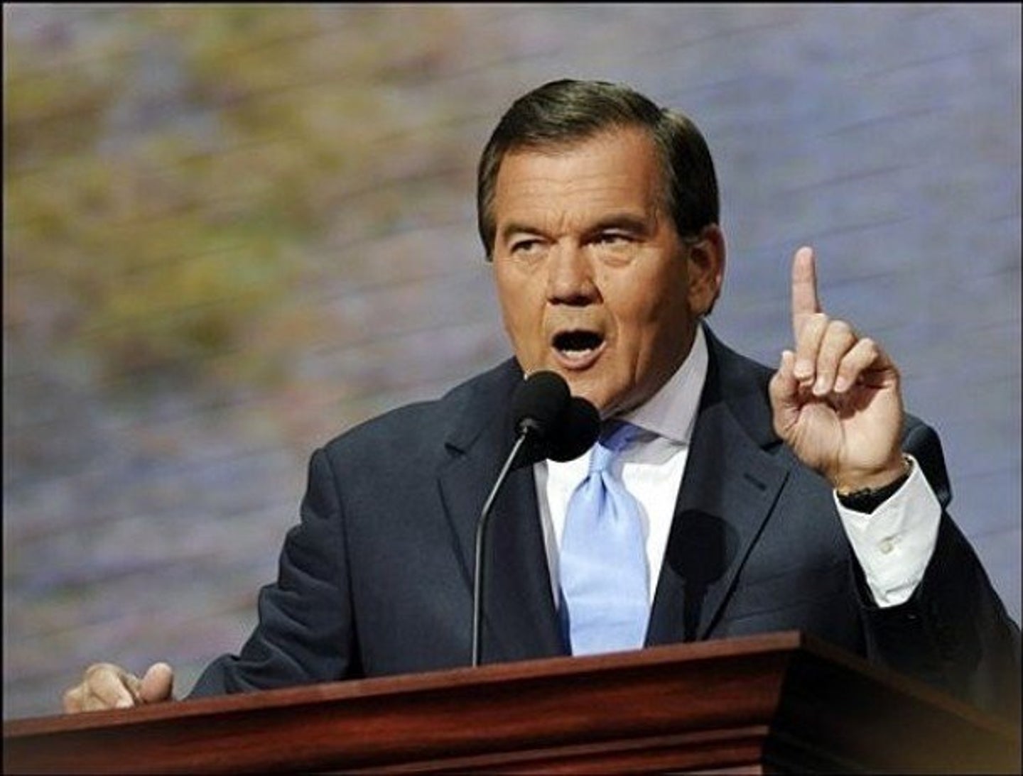 Tom Ridge: I Was Pressured To Raise Terror Alert To Help Bush Win ...