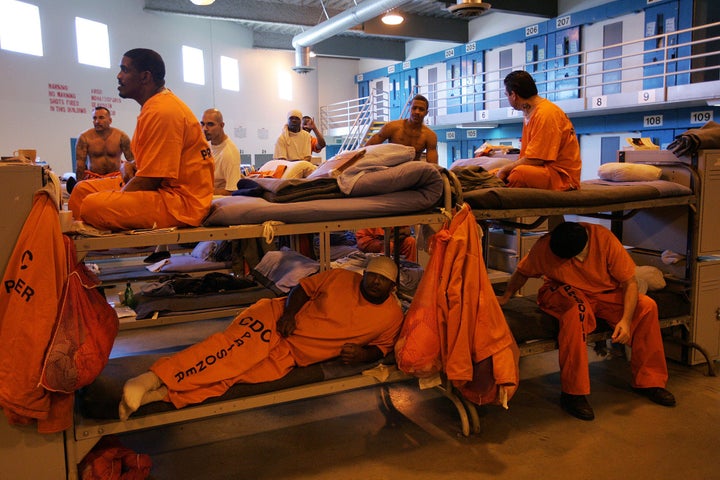 Cash-Strapped States Revise Laws To Set Inmates Free | HuffPost Latest News