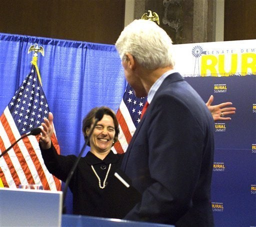 Bill Clinton Used As An Anti-Blanche Lincoln, Pro-Bill Halter Symbol In ...