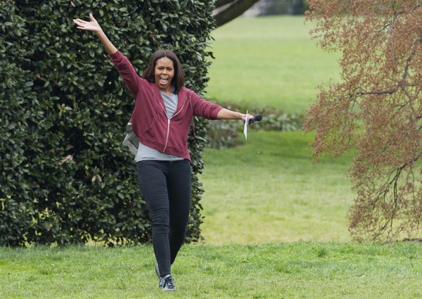 Michelle Obama Plants Vegetables With A Bunch Of Cute Kids In The White ...