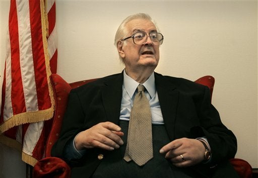 Former GOP Rep Henry Hyde Dies At 83 | HuffPost Latest News