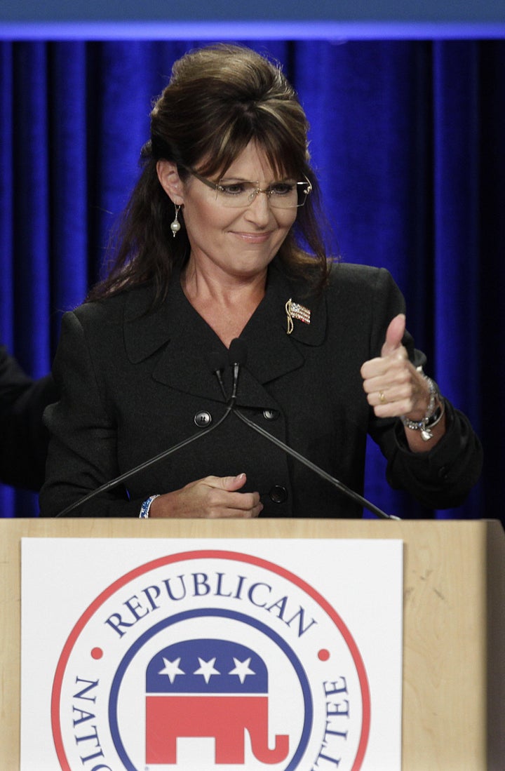 How Sarah Palin Learned To Love Facebook | HuffPost Latest News