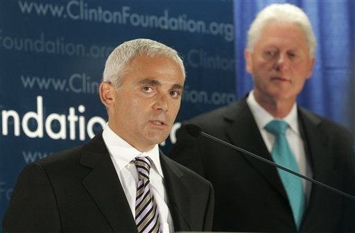 Bill Clinton's Use Of Mogul's Private Jet Raises Ethics Questions ...