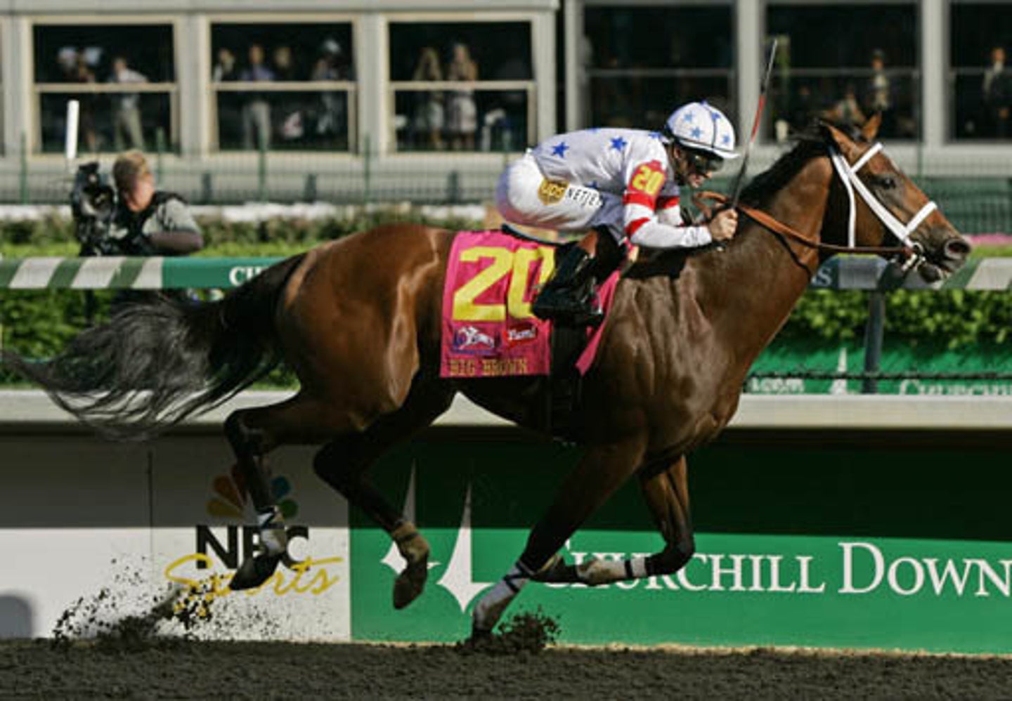 Eight Belles, Kentucky Derby Horse, Dies On Track | HuffPost Latest News