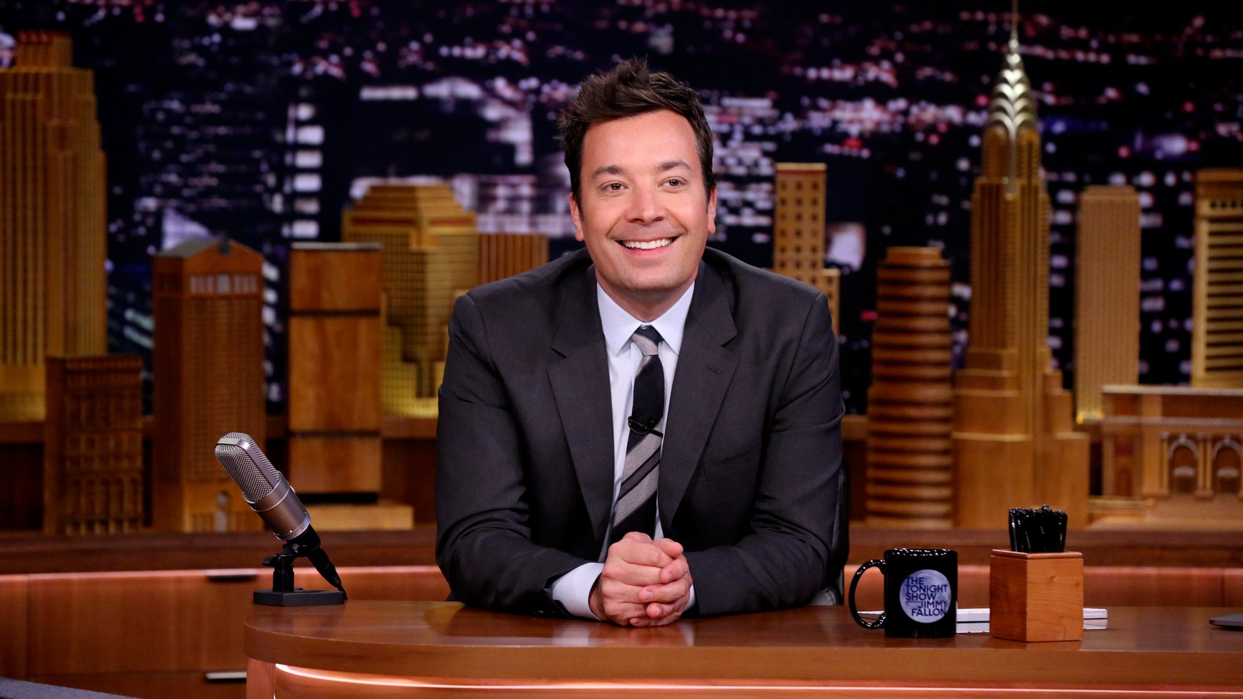 Fans Of Canceled Teen Show 'Shadowhunters' Are Shamelessly Spamming ...