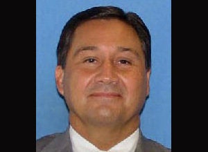 David Hernandez: Feds Issue Arrest Warrant For Missing Chicago Sports ...