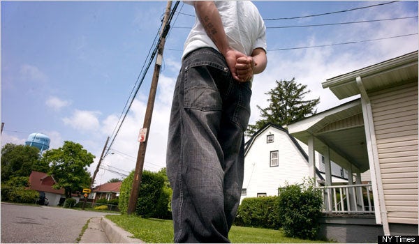 Chicago Gangs Increasing Their Presence In The Suburbs | HuffPost Chicago