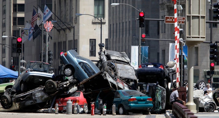 'Transformers 3,' In All Its Downtown Chicago-Destroying Glory, Opens ...