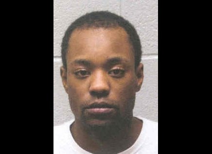 D'Andre Howard, Triple-Murder Suspect, Claims Self Defense In Police ...