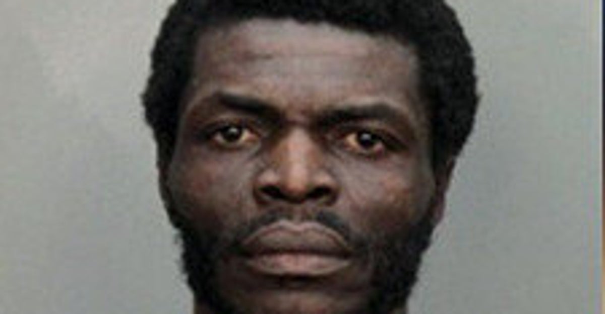 Craig Mitchell Wanted In Liberty City Murder Of Rapper Bizzle | HuffPost UK