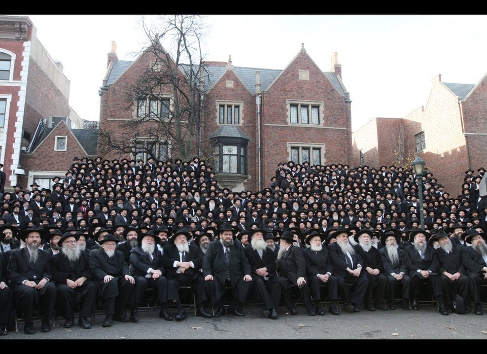 Thousands Of Rabbis Gather In Brooklyn (PHOTOS) | HuffPost New York