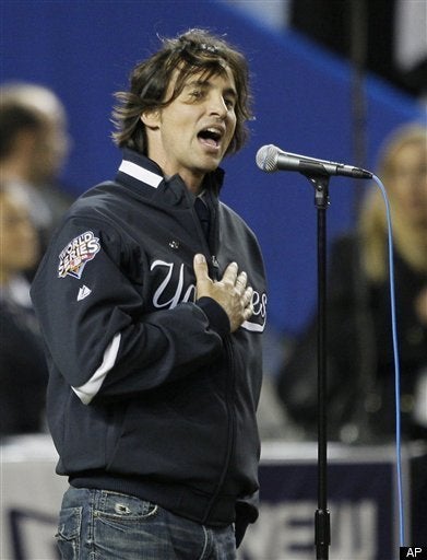 Keni Thomas Of Black Hawk Down Fame To Sing National Anthem At World ...