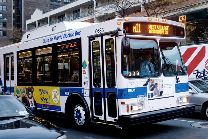 MTA Bus Service: Lots of Passengers, Limited Efficiency | HuffPost New York